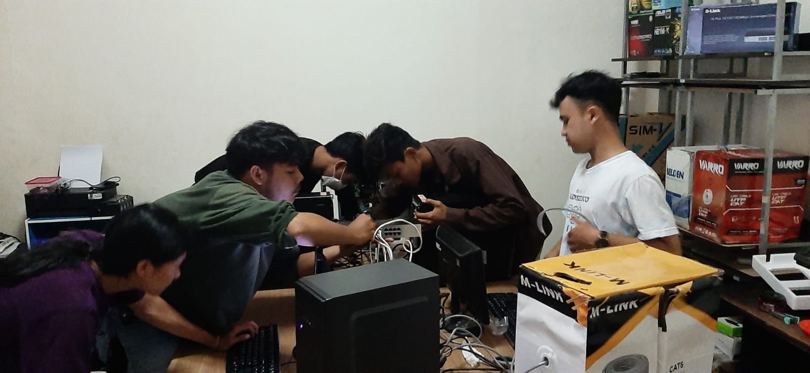 Laboratorium – Program Studi Ilmu Komputer